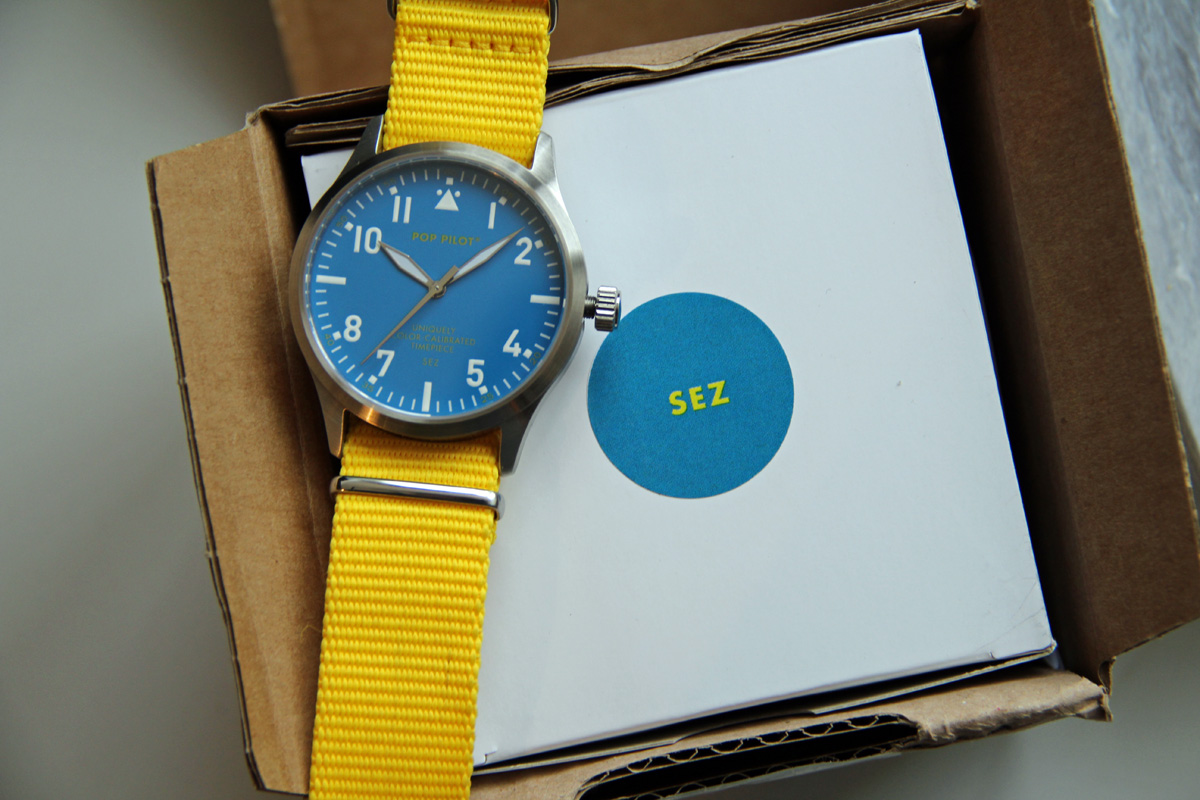 Bunt ist das neue Schwarz – Die POP PILOT® aus Hamburg – ManuFaktUhr ...